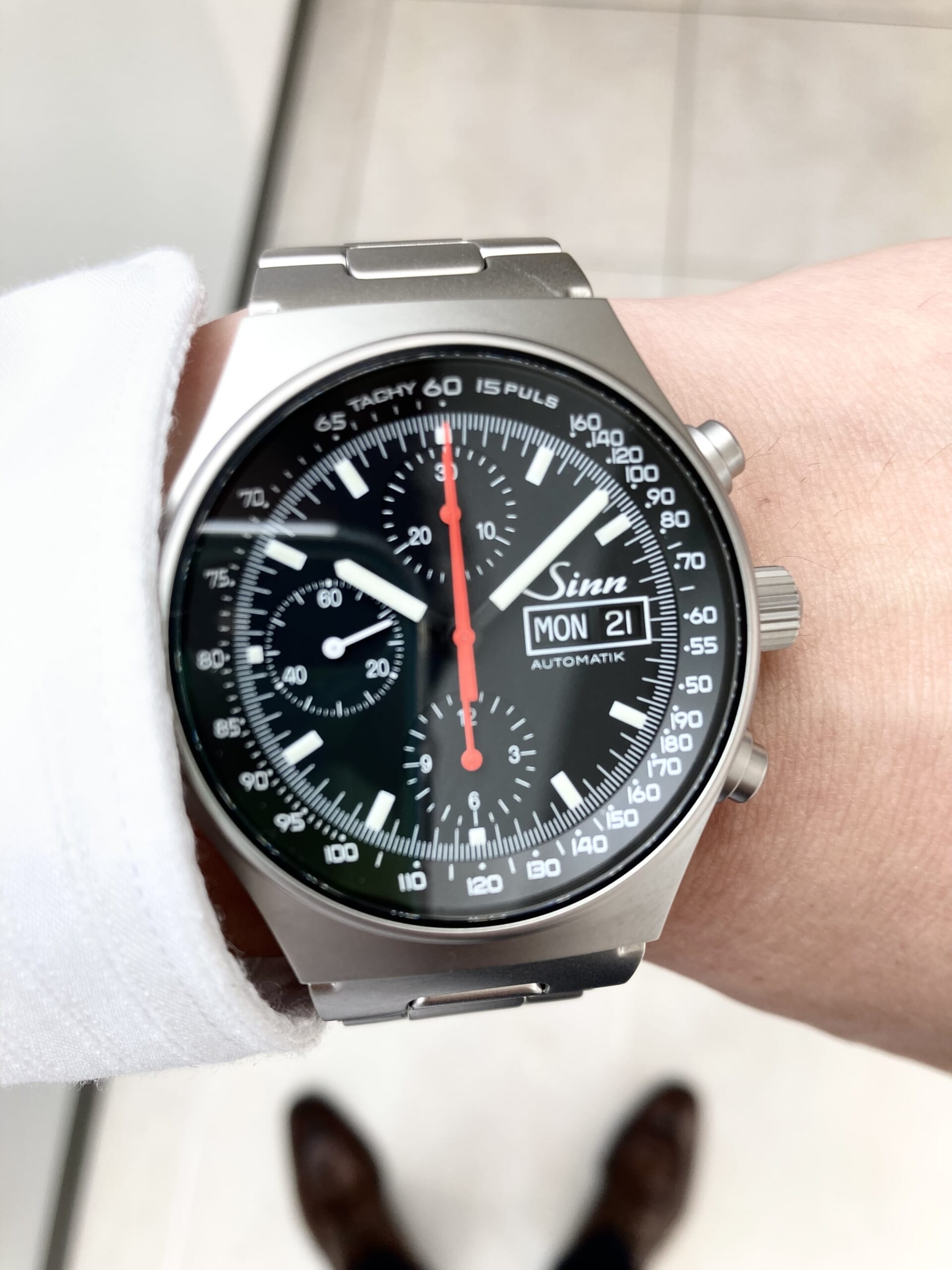 なかなか入荷の少ない渋いジンの144.ST.SA | ブランド腕時計の正規販売店 A.M.I